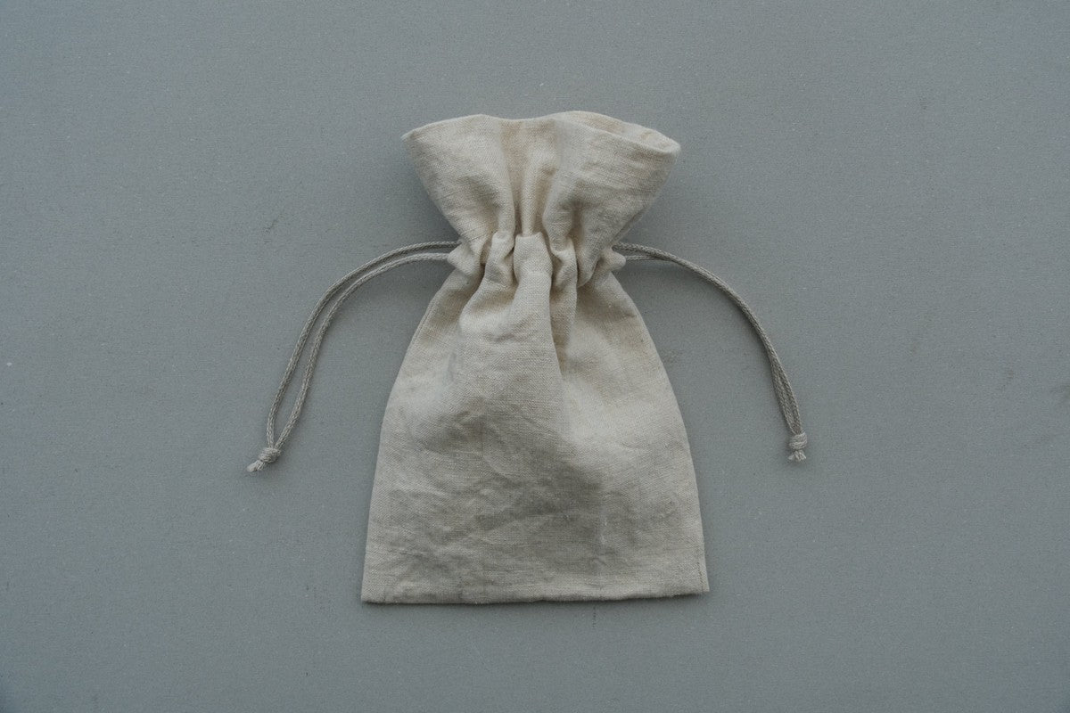 【1点限定】巾着袋M ヘンプ中厚地 生成り – PINT_MN