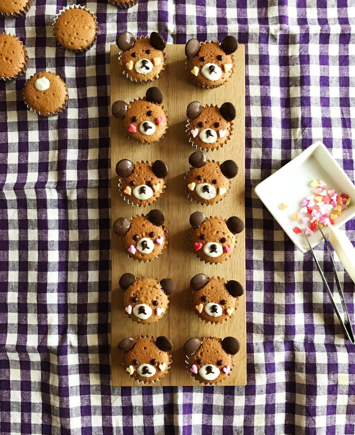 Everyone's Usage 034 Oak Plate (Large) – PINT_MN